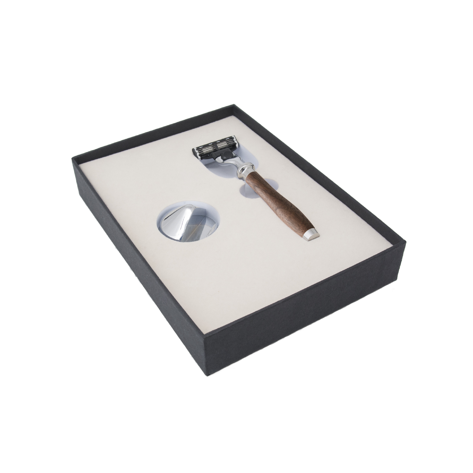 Gora Klingen Manufaktur - Mach 3 Razor with Stand, Walnut Wood